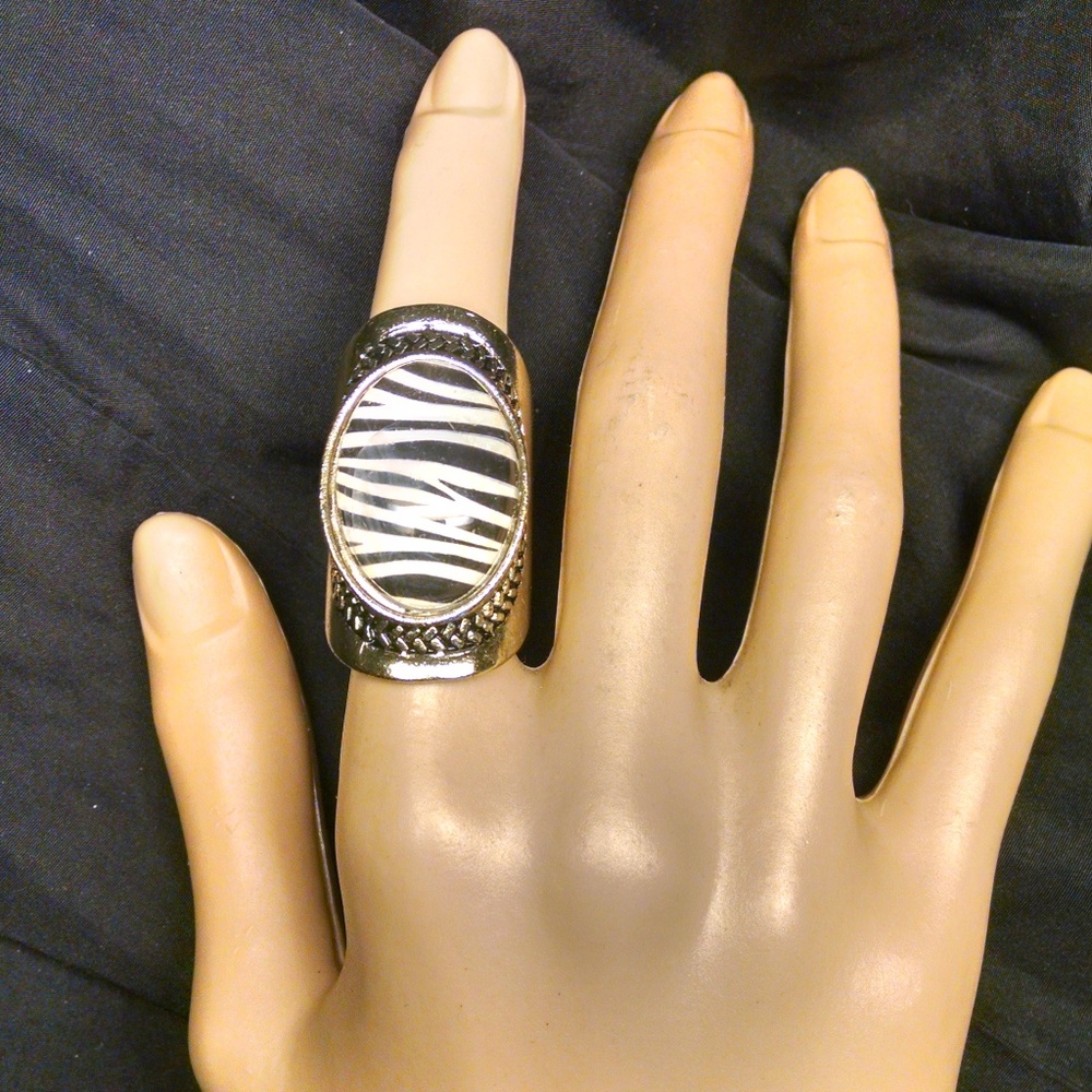 Antique Style Large Stone Animal Zebra Print Ring - Gem